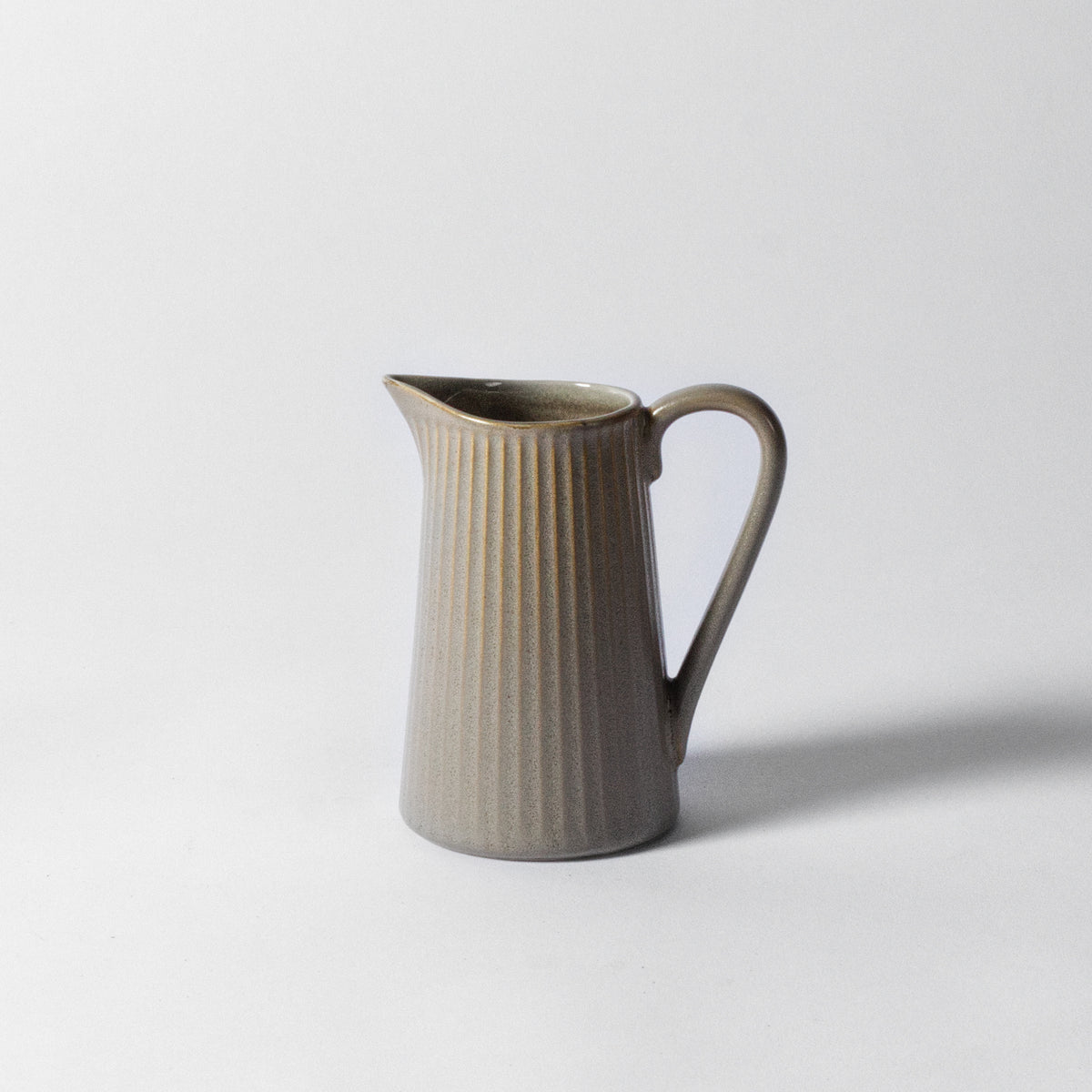 Kanna Ribbed Milk Jug | Vaunt Design